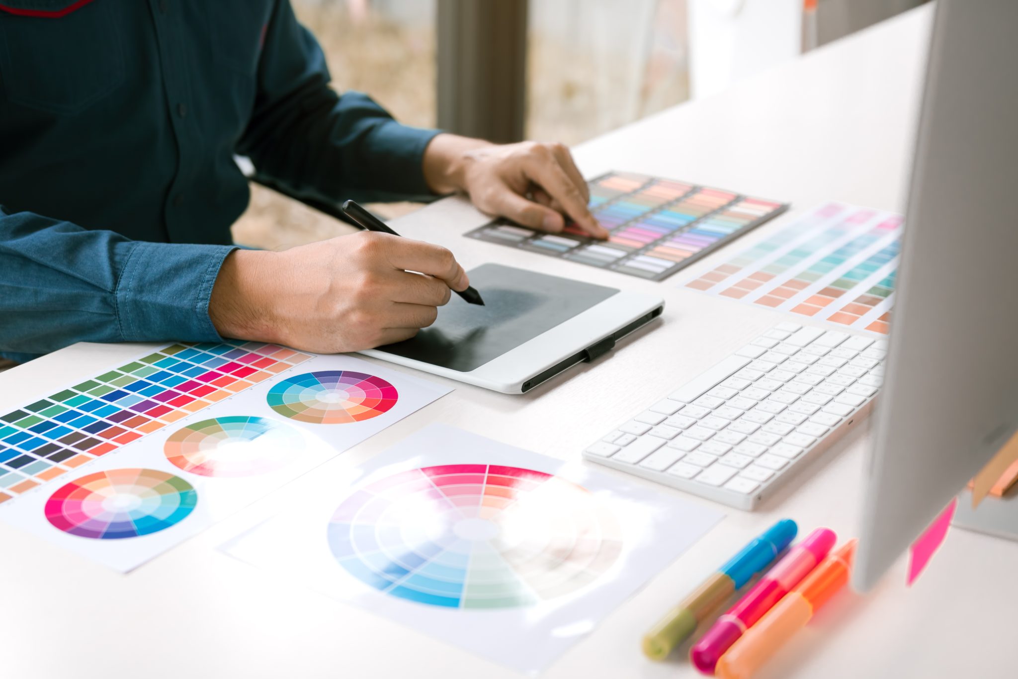 Graphic design - Looking for multilingual SEO services?